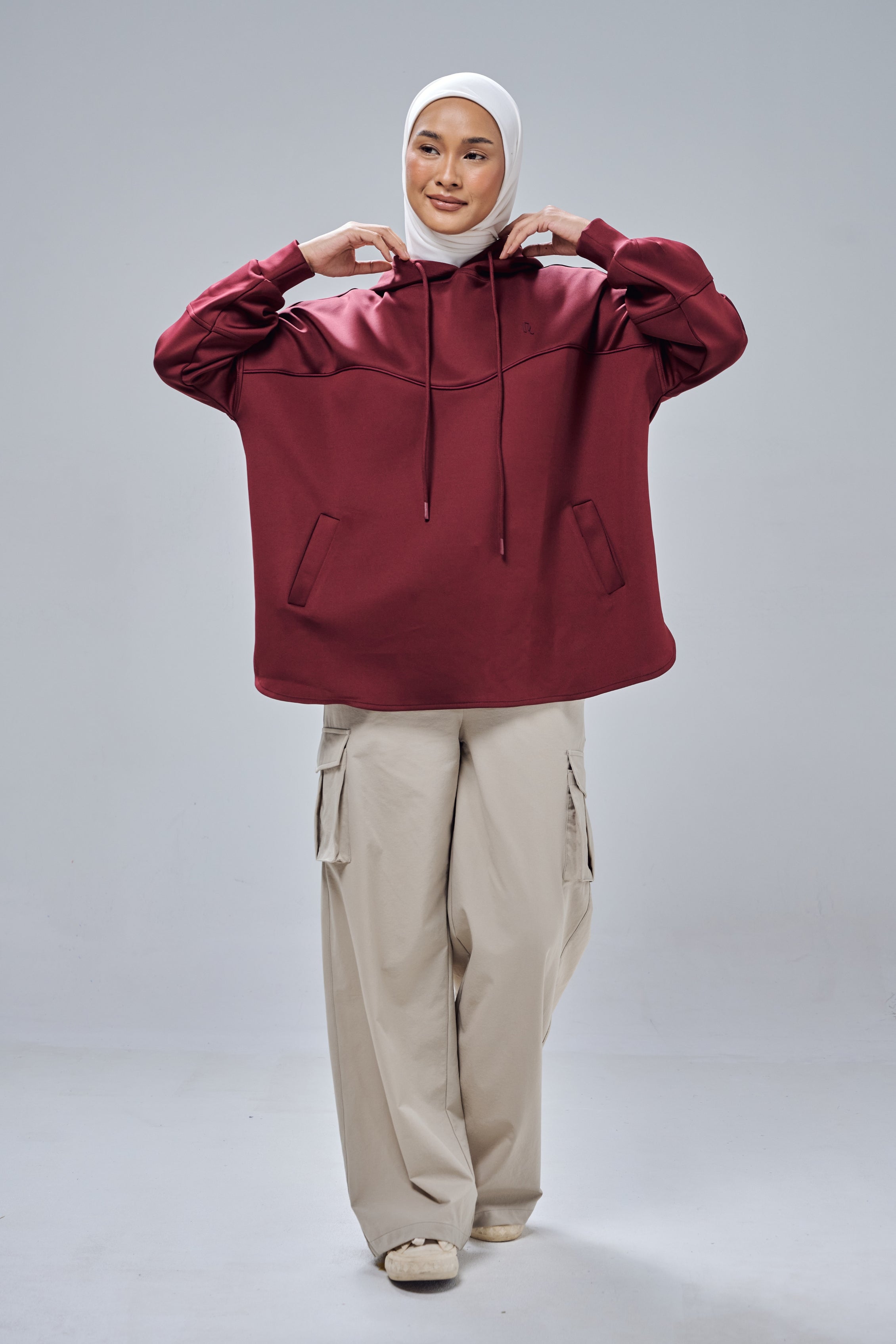 Gia Hoodie in Burgundy – NADA