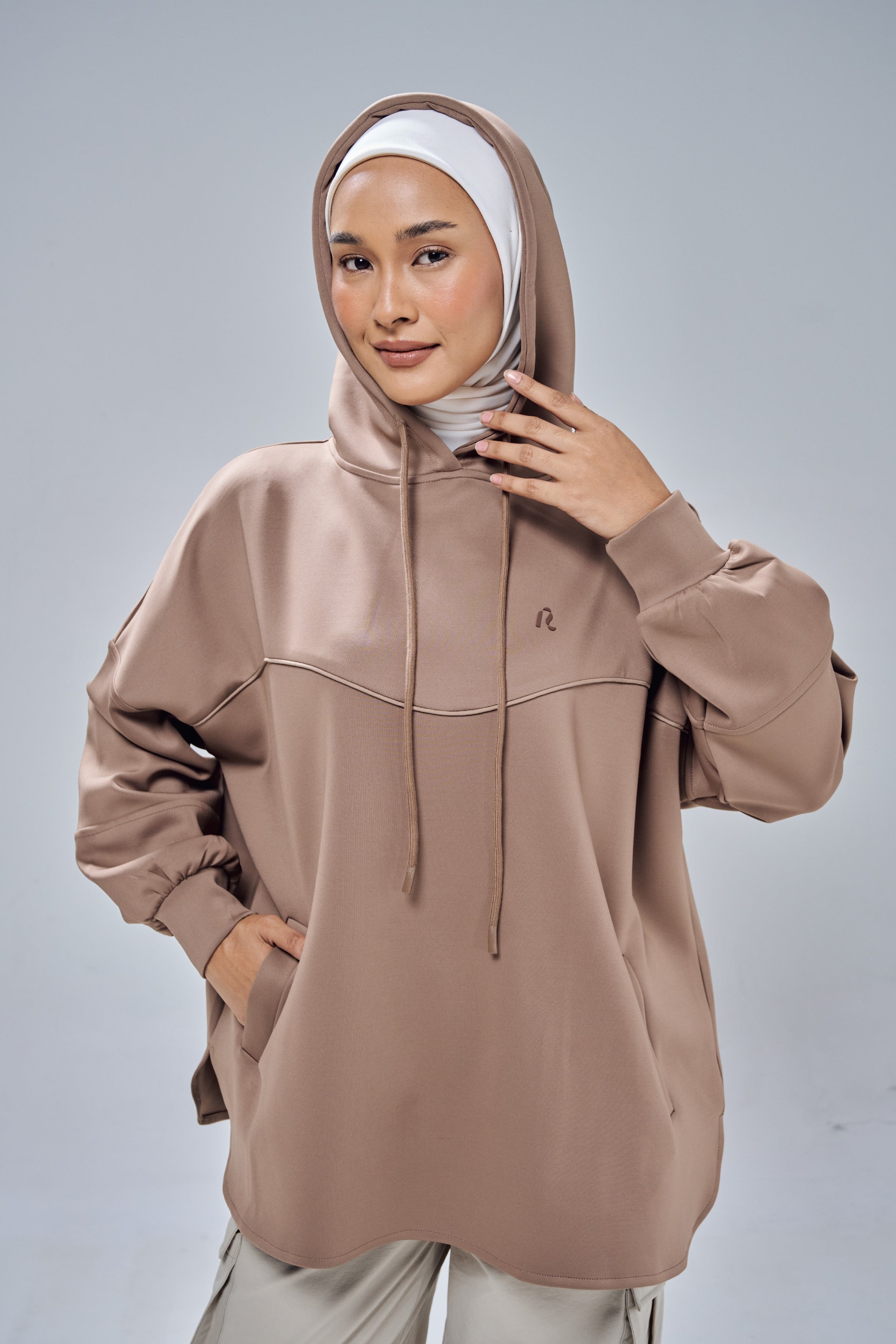 Gia Hoodie in Khaki – NADA