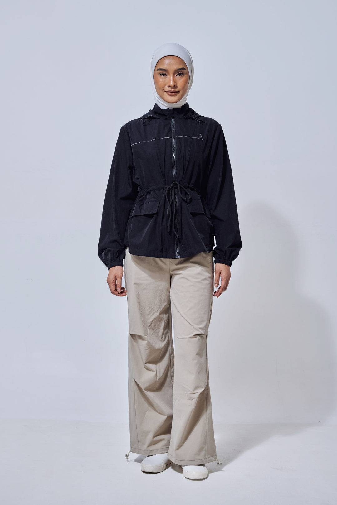 Ruby Pleated Track Pants in Khaki – NADA